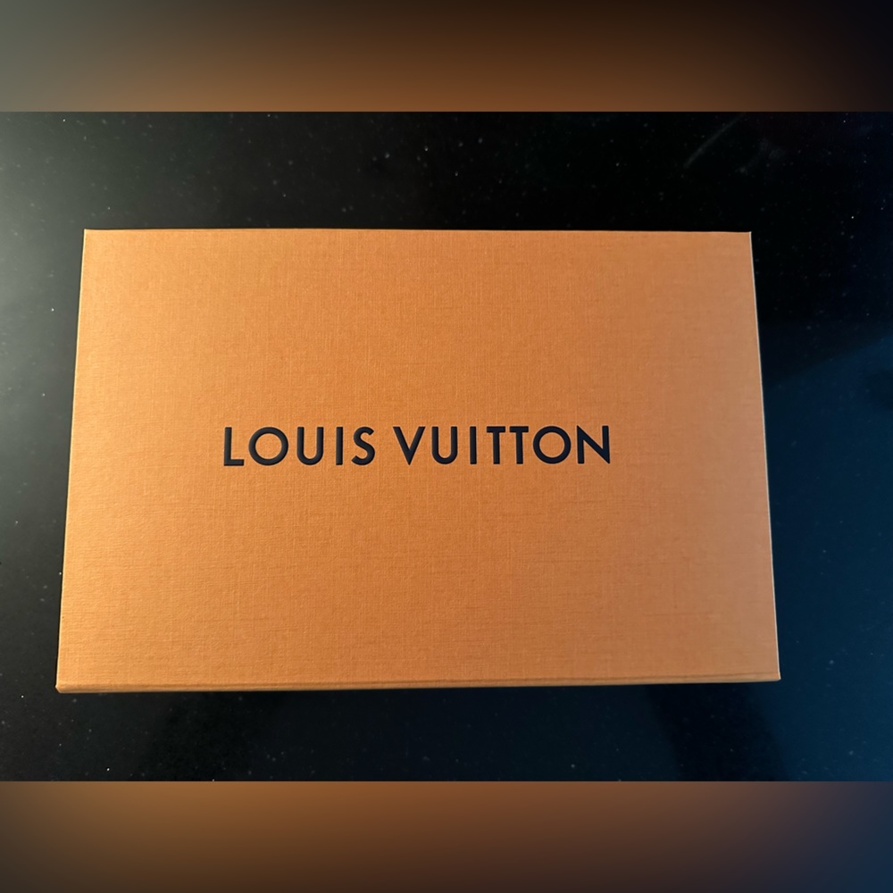 Authentic Louis Vuitton Gift Box With Blue Lv Ribbon - Gem